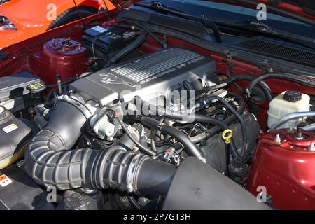 The Engine Bay of a Ford Mustang Stock Photo - Alamy