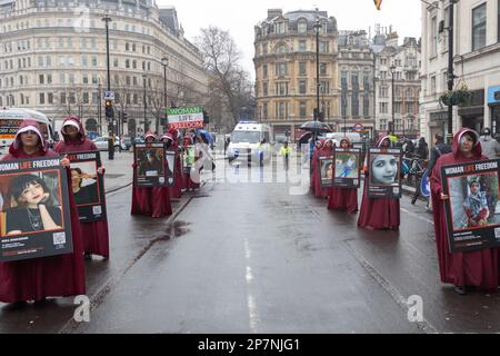 Handmaids Tale Protest in London On International Womens Day, 8 March ...