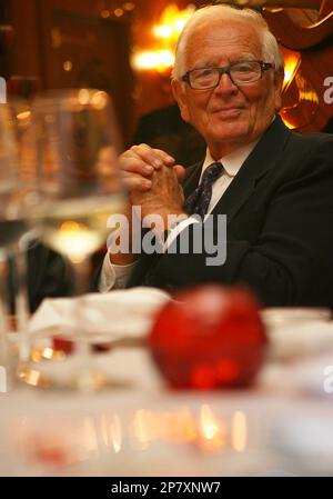 French fashion designer Pierre Cardin (l) welcomes the actor Al Manzini ...