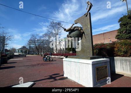 Decatur Square in downtown Decatur, GA is a community gathering place ...