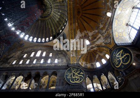 Mosaic of Seraphim Angel, Haghia Sophia Museum, Istanbul, Turkey Stock Photo - Alamy