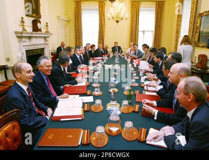 Douglas Alexander and Tessa Jowell Ministers arrive at 10 Downing ...