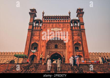 The full name of the mosque, “Masjid Abul Zafar Muhy-ud-Din Mohammad ...