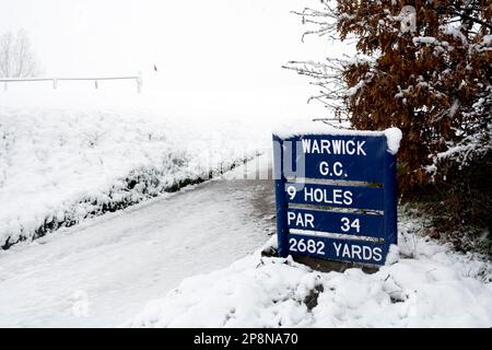 Warwick Golf Course in snowy weather, Warwickshire, England, UK Stock ...