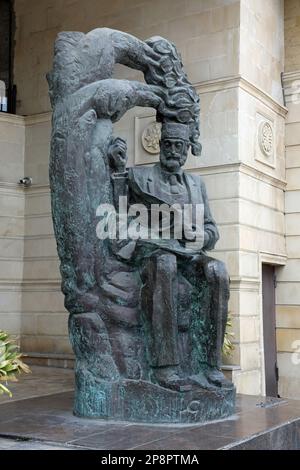 Monument to Hasan bey Zardabi in Baku Stock Photo - Alamy