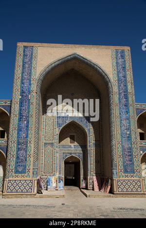 Iwan Facade, Madrasah Mirzo Ulugh Bek, 1417, UNESCO World Heritage Site ...
