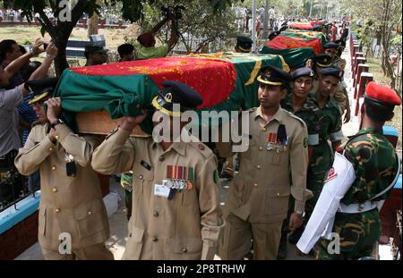 Dhaka Banani Graveyard Stock Photo - Alamy