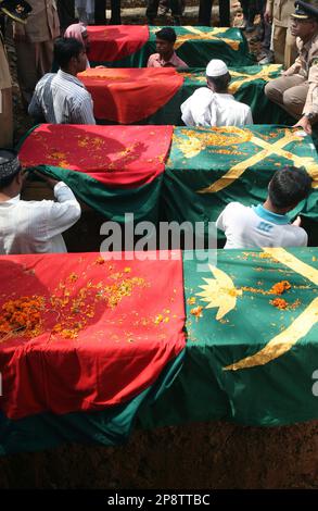 Dhaka Banani Graveyard Stock Photo - Alamy