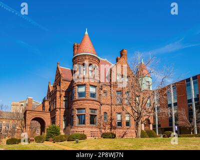 Samuel Cupples House at Saint Louis University - ST. LOUIS, USA - JUNE ...