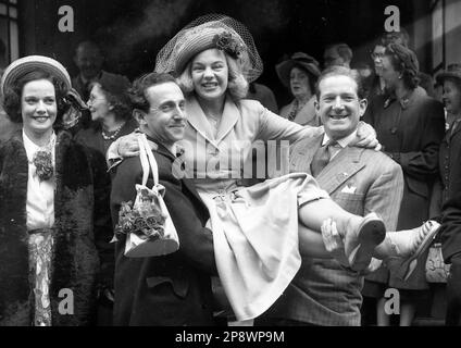 Actor comedian Ted Ray at celebrity wedding in London Stock Photo - Alamy