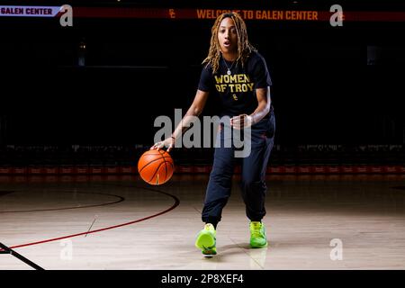 Southern Cal point guard Aaliyah Gayles poses for a portrait, Wednesday ...