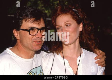 Robert Blake and Marilu Henner at the The Great Peace March, Griffith ...