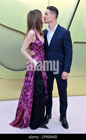 Allison Williams and Alexander Dreymon arriving to the Los Angeles ...