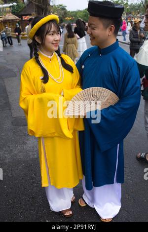 Vietnam, Hoi An, couple, traditional dress, people Stock Photo - Alamy