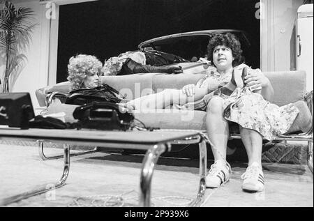 l-r: Miriam Margolyes (Mercedes Mordecai), Julie Walters (Irene ...