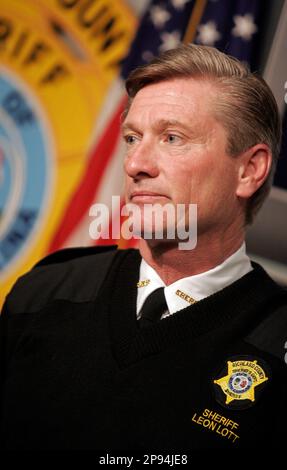 Richland County Sheriff Leon Lott gets shocked by a stun gun in ...