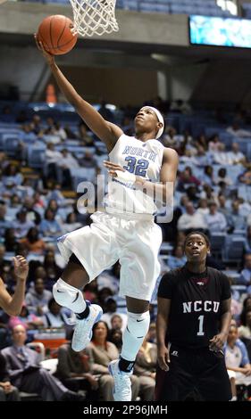 North Carolina forward Rashanda McCants (32) shoots over Western ...