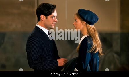 ROMEO AND JULIET, Paul Rudd, 1996, TM and Copyright (c)20th Century Fox Film Corp. All rights ...