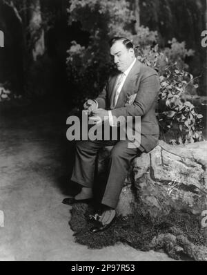 The italian Opera singer tenore ENRICO CARUSO ( Napoli 1873 - 1921 ...