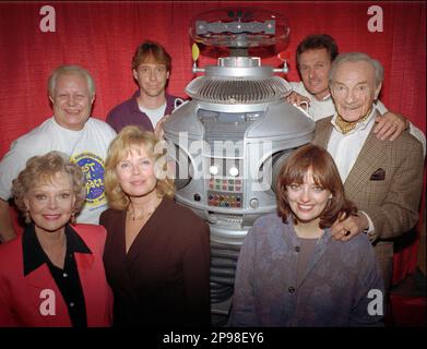 JONATHAN HARRIS, LOST IN SPACE, 1965 Stock Photo - Alamy