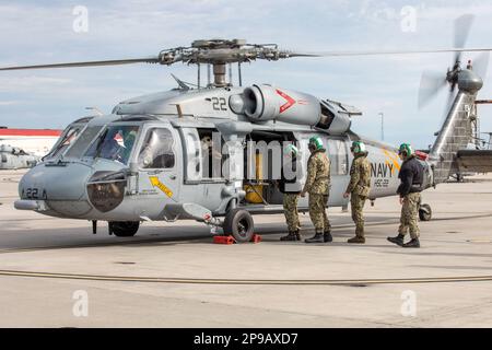 NORFOLK, Va. (Feb. 15, 2022) Helicopter Sea Combat Squadron (HSC) 22 ...