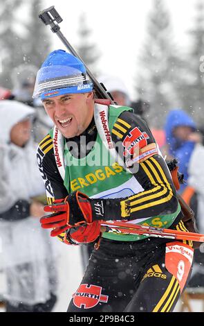 Michael Greis of Germany in action during the Biathlon men's 12,5 km ...