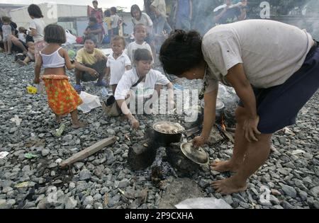 People from the Mangyan tribe on Mindoro – Philippines Stock Photo - Alamy