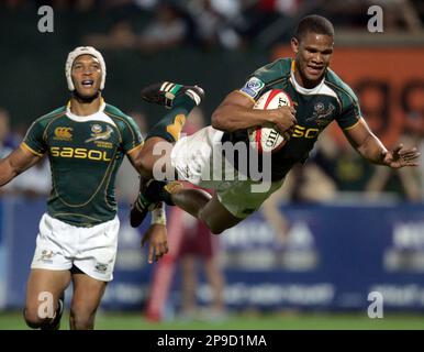 South Africa's Ryno Benjamin scores try at the match against Wales ...