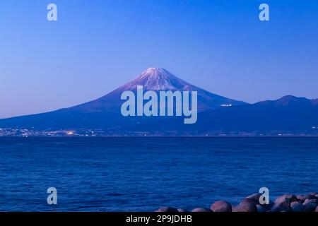 A sunset of Mt.Fuji near Suruga coast in Shizuoka Stock Photo - Alamy