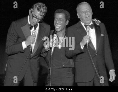 Members of the Rat Pack, Frank Sinatra, Dean Martin, Sammy Davis Jr ...