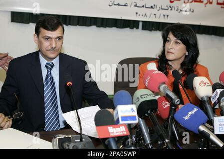 Maha al-Khatib, Jordanian Minister of tourism, left, speaks with the ...