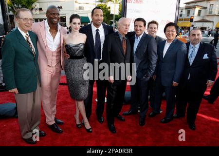 ALAN ARKIN, ANNE HATHAWAY, GET SMART, 2008 Stock Photo - Alamy