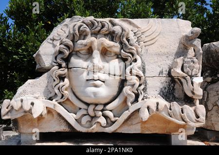 Didim Apollon Temple - Aydin - TURKEY Stock Photo - Alamy