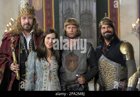 THOMAS GOTTSCHALK, JULIA DIETZE, TIL SCHWEIGER, ONE AND A HALF KNIGHTS ...