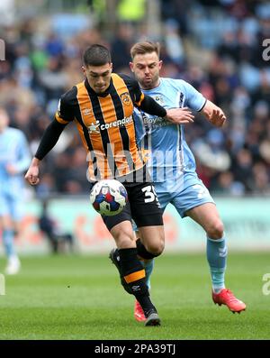 Hull City's Xavier Simons (right) during the warm up before the Sky Bet ...