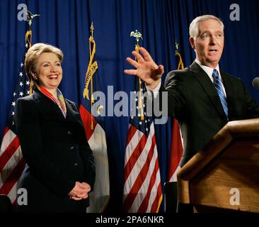 North Carolina Gov. Mike Easley delivers the keynote address Wednesday ...