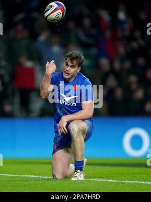 France's Damian Penaud celebrates scoring a try during the Guinness Men ...