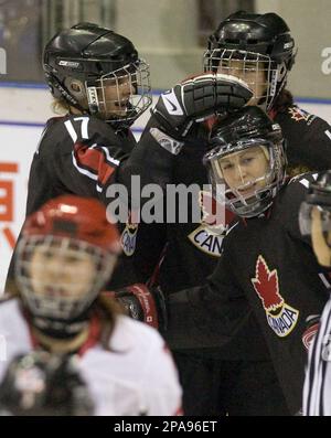 Jennifer Botterill, right, and Jayna Hefford of the Canadian women's ...