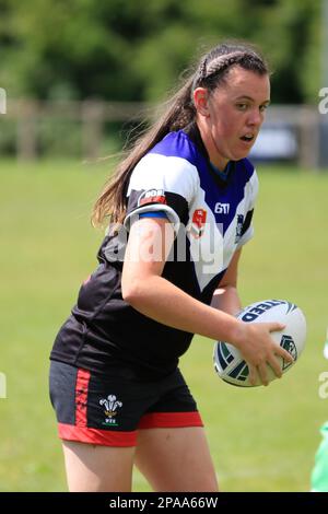 Charlie Mundy, welsh rugby player Stock Photo - Alamy