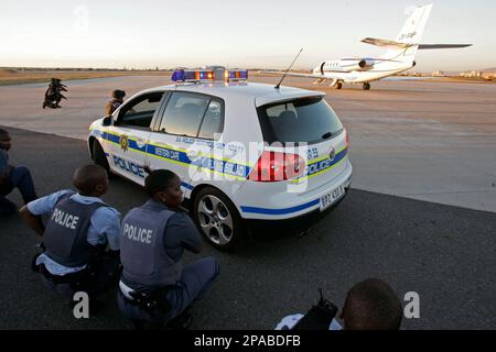 The South African Air Force in North Africa, May 1943 No 24 Squadron ...