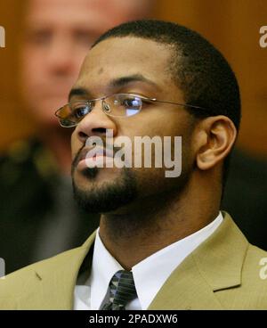 Assistant county prosecutor Dennis Barr speaks to the jury during final ...