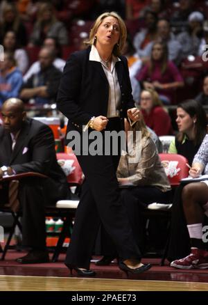 Alabama head coach Stephany Smith, right, makes a point to Talisha ...