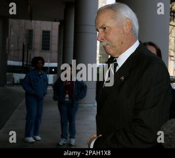 Harris County District Attorney Chuck Rosenthal testifies before the ...