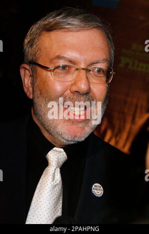 Film critic Leonard Maltin arrives at the 2008 Santa Barbara ...
