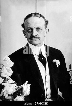 1917 ca, USA : The german Johann Heinrich Andreas Hermann Albrecht ...