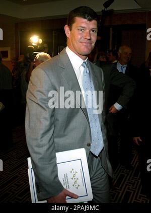 James Packer, son of Australian media mogul Kerry Packer, center, has a ...