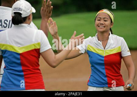 Philippines Jennifer Rosales, right, and Dorothy Delasin, left ...