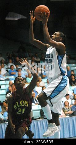 North Carolina's Rashanda McCants (32) is pressured by Georgia Tech's ...