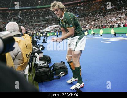 South African fullback Percy Montgomery takes a kick at goal during the ...