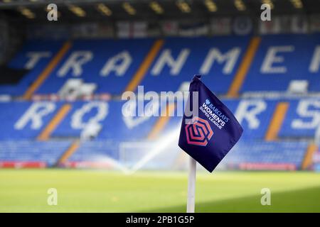 Corner flag picture before kick off during the Sky Bet Championship ...